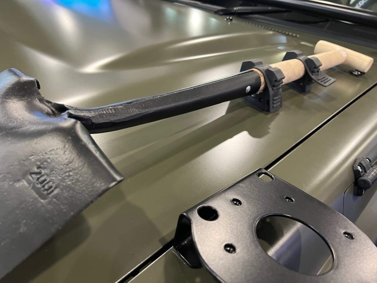 Quick Fist Original Clamp - Holds objects from 25 to 57mm (1"- 2.25 ...